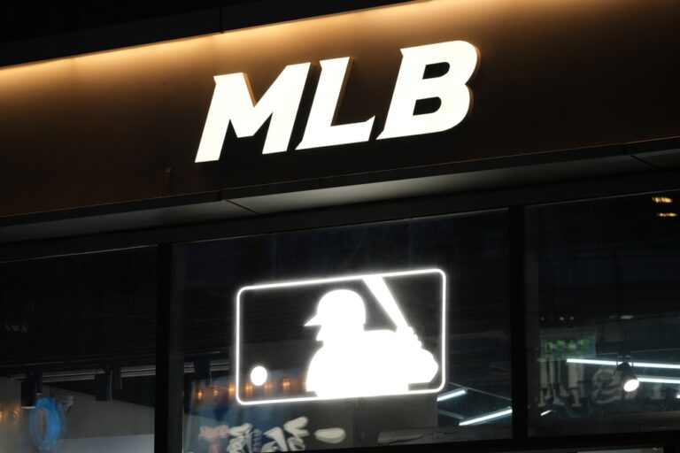 MLB Exploring MLB.TV Options | Distribution | Cablefax
